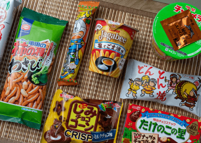 9 Japanese Snack Boxes With Free Shipping Worldwide