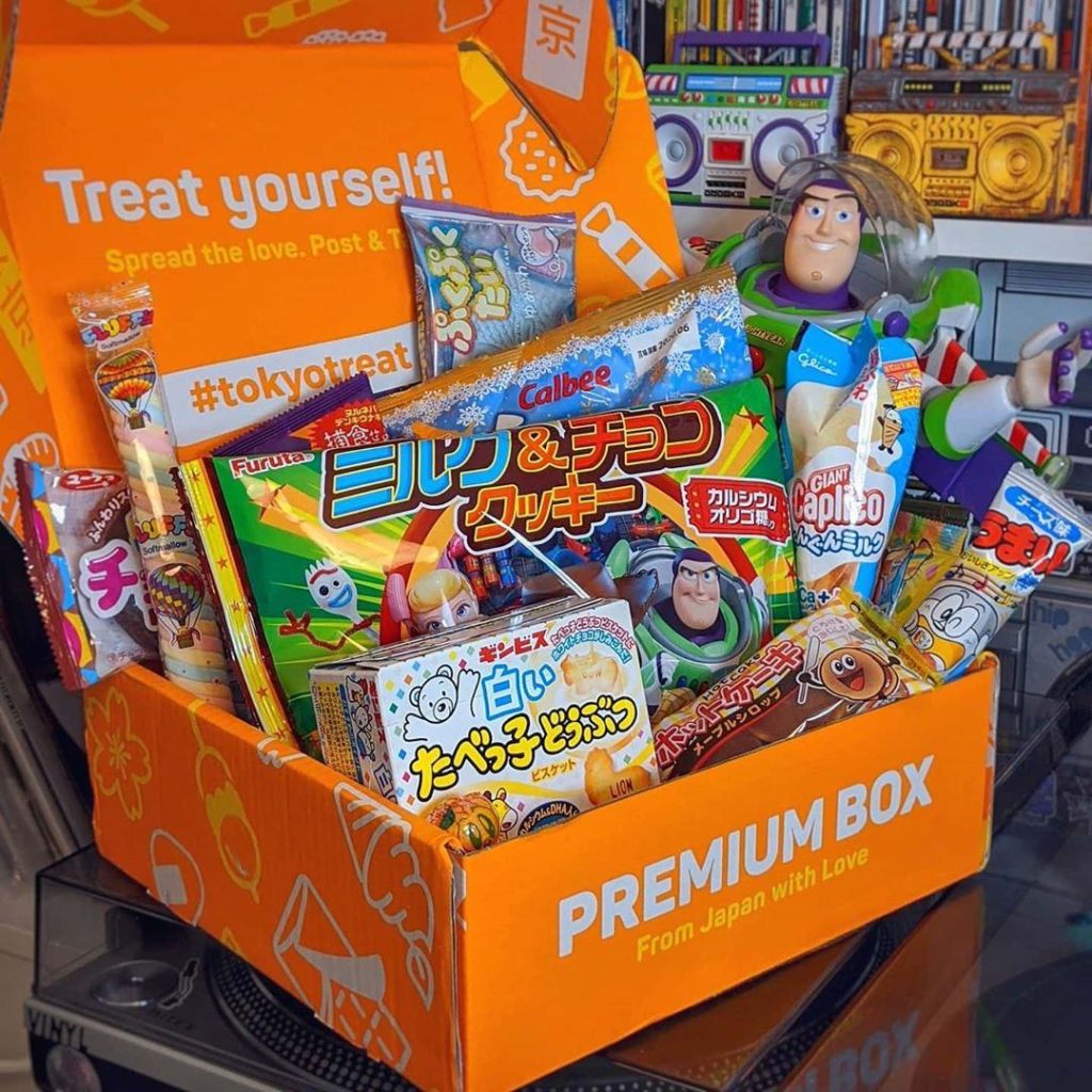 9 Japanese Snack Boxes With Free Shipping Worldwide