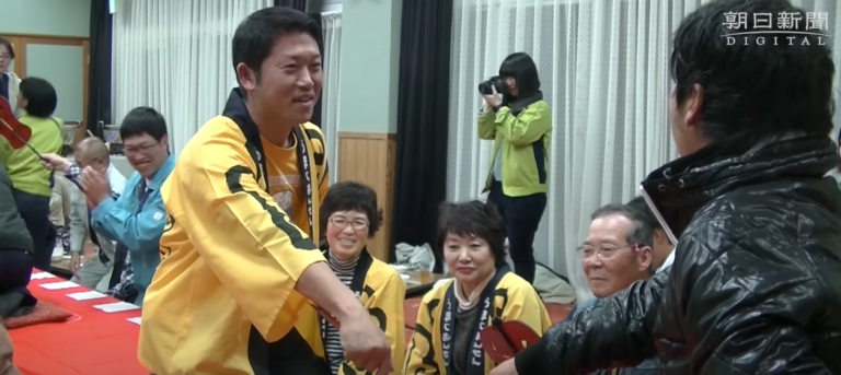 10 Japanese Drinking Games You Can Play With Your Friends