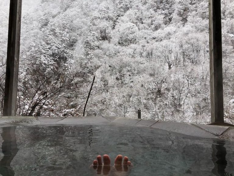 This Luxury Onsen Looks Just Like Demon Slayer "Infinity Castle" IRL