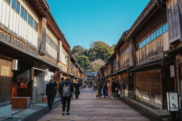 8 Traditional Japanese Towns That Will Transport You Back In Time