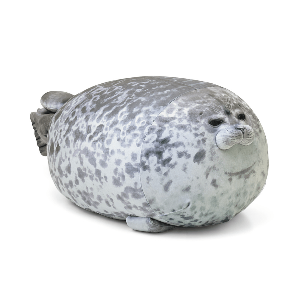 Felissimo’s Sea Otter Pouch Has Magnetic Paws For Them To Hold Hands
