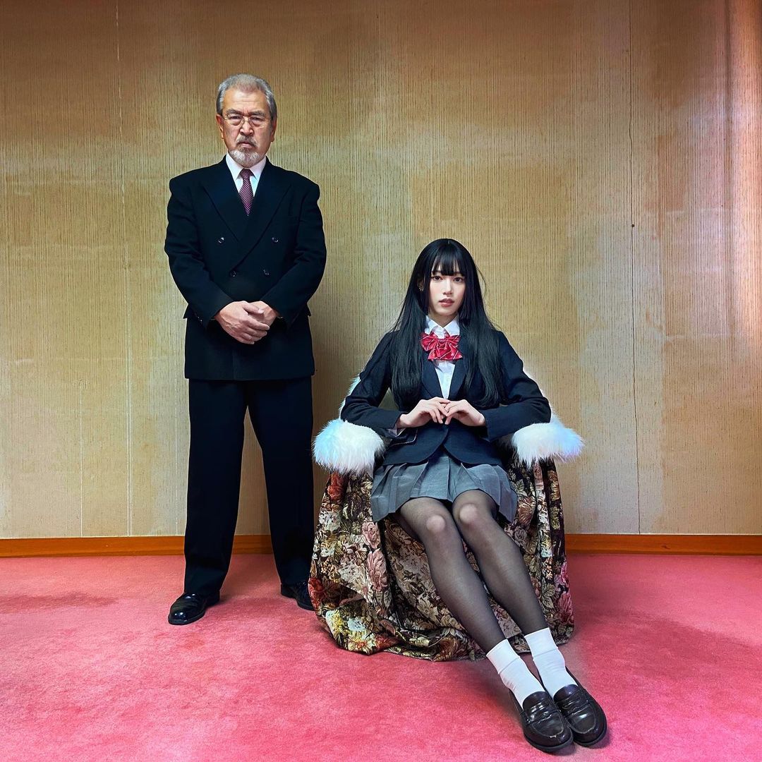 Japanese Girl Cosplays With Her Father & They Look Like Royalty