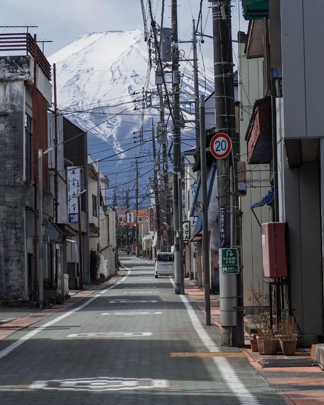 Fujiyoshida Honcho Street: Shopping Street With Looming Mount Fuji