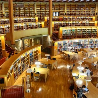 Nakajima Library: Colosseum Inspired Interior Built With Akita Cedar Trees