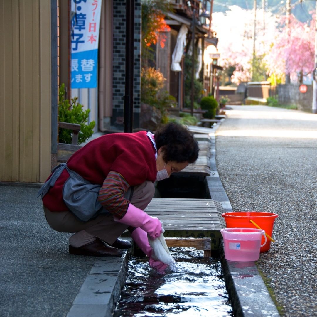 Gujo Hachiman: Riverside Town In Gifu With Koi Fish In Their Drains