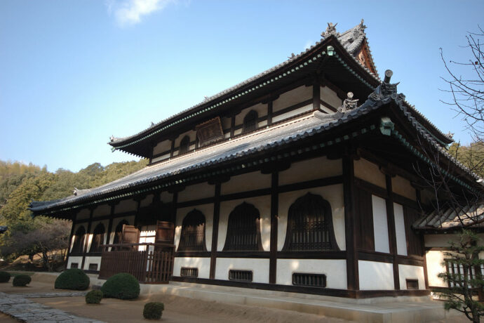 Sogenji: Hidden Fall Foliage Spot With A Zen School & Active Monastery