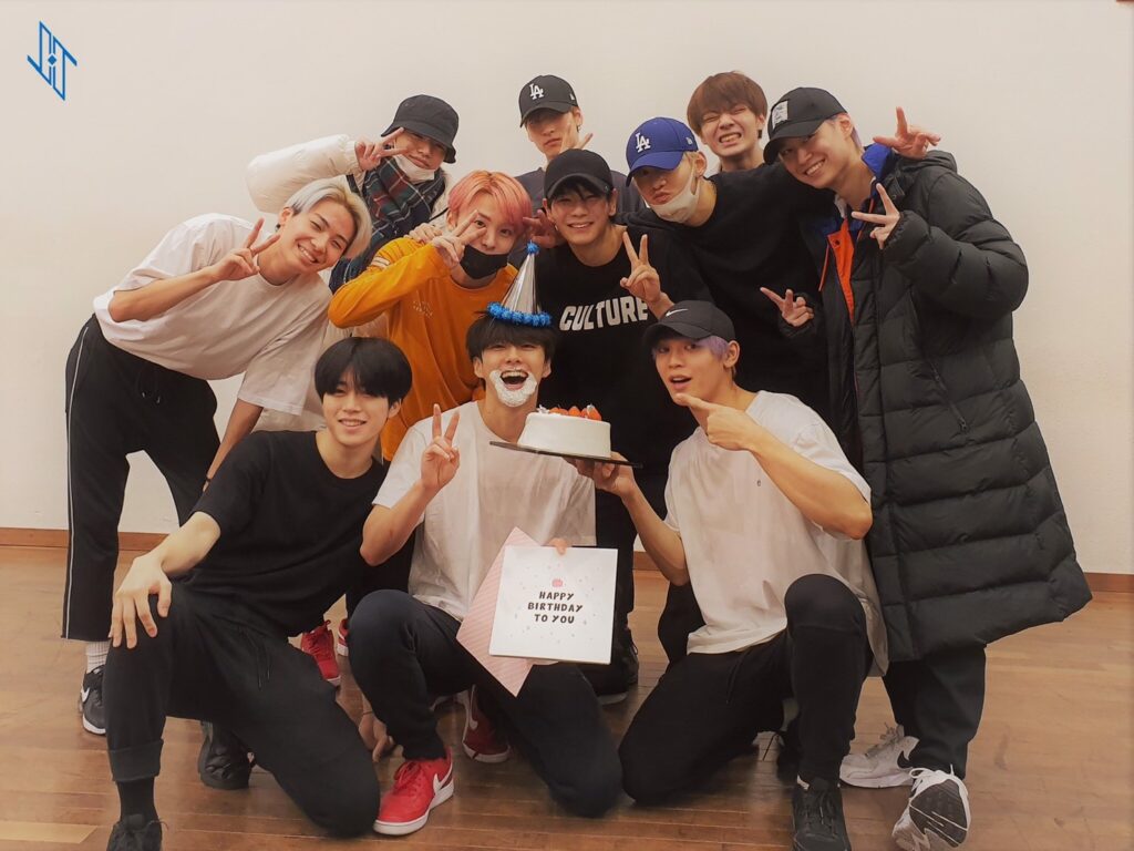 10 Beautiful Lakes In Japan, Including One Where J01 Filmed Their MV