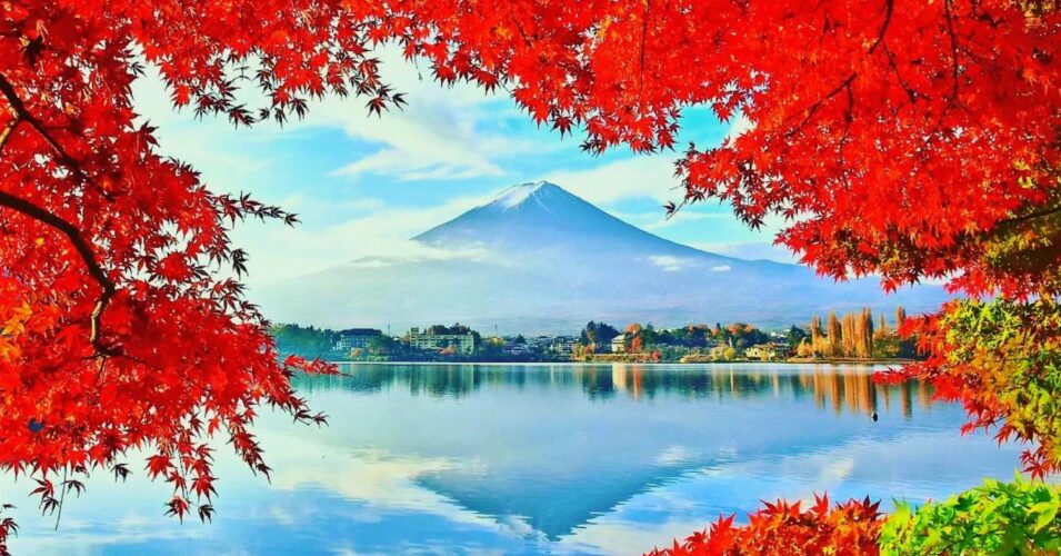 10 Beautiful Lakes In Japan, Including One Where J01 Filmed Their MV