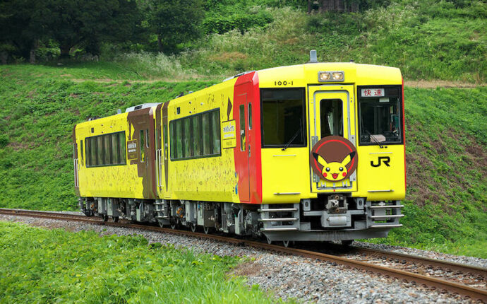 11 Themed Trains In Japan To Ride, Such As Hello Kitty Shinkansen