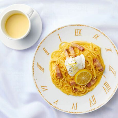 Alice In Fantasy Land: Enjoy Wonderland-Themed Food In This Cafe